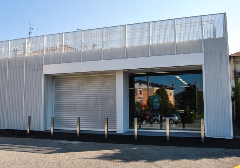 Small shopping mall facade cladding | Facade cladding | Fratelli Mariani