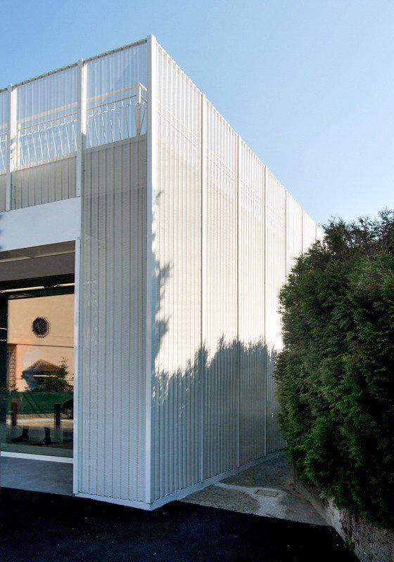 Small shopping mall facade cladding | Facade cladding | Fratelli Mariani